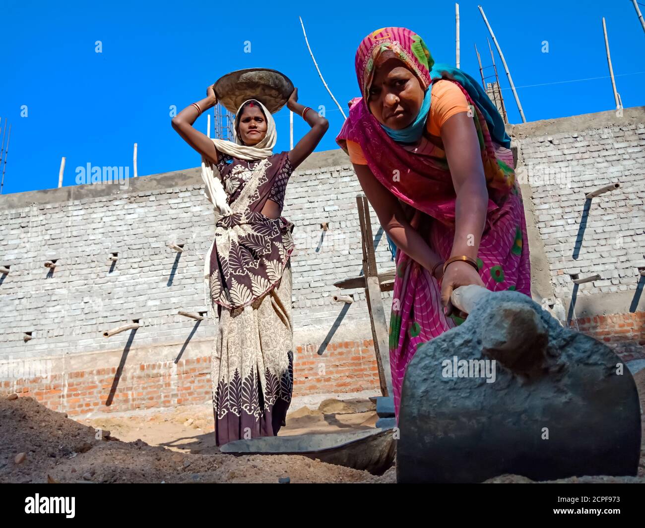 Indian roofer hi-res stock photography and images - Alamy