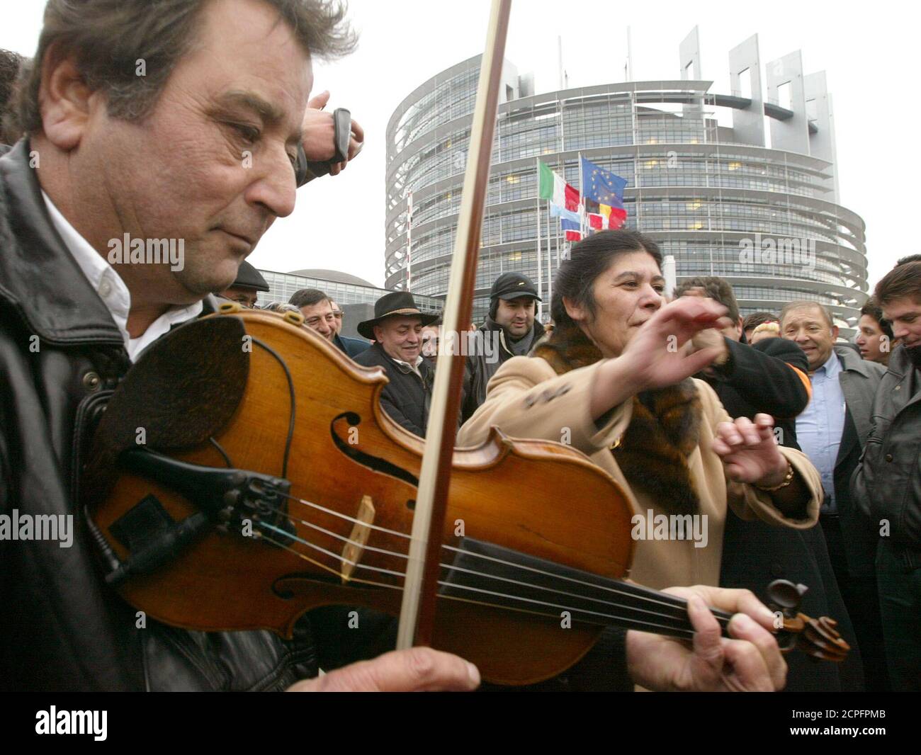 Gypsies demonstrate hi-res stock photography and images - Alamy