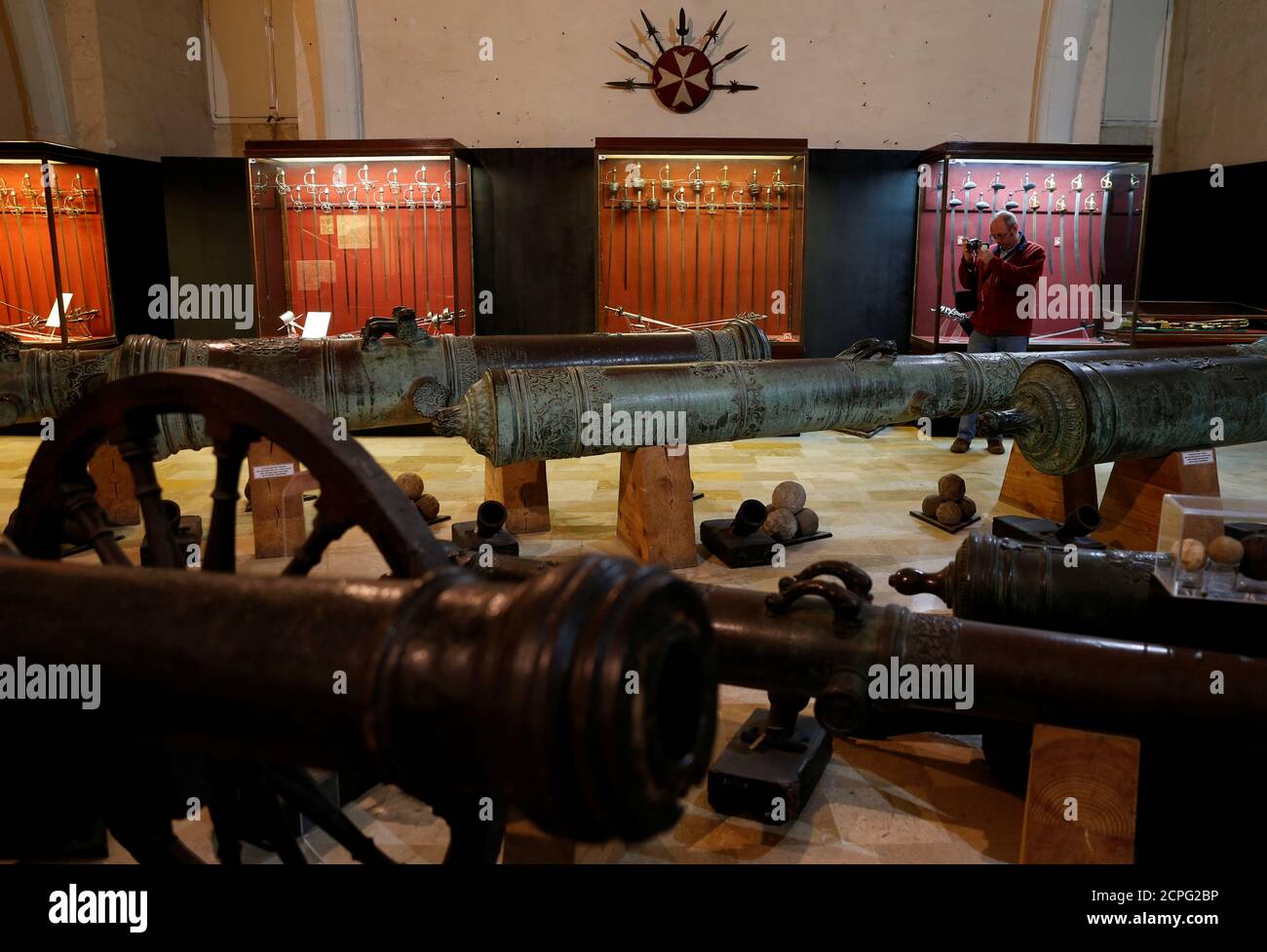 Breech loading guns hi-res stock photography and images - Alamy