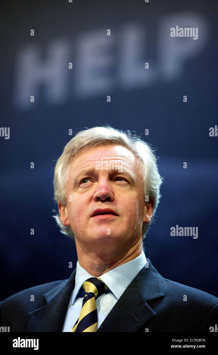 Shadow deputy prime minister hi-res stock photography and images - Alamy
