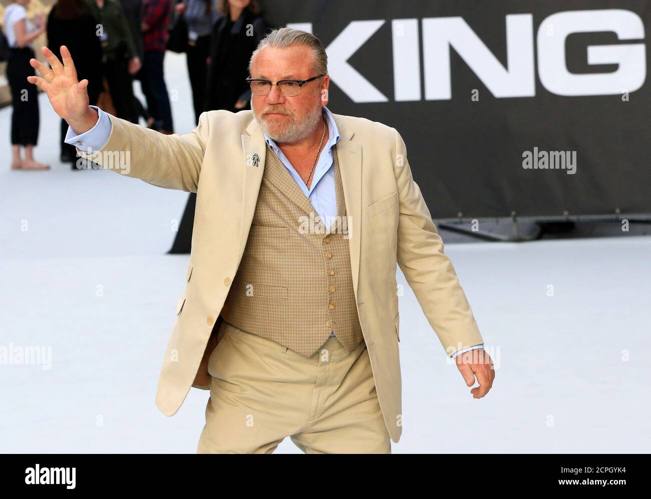 Actor ray winstone hi-res stock photography and images - Alamy
