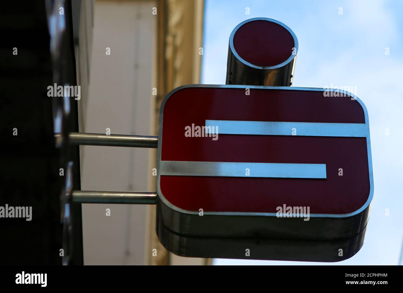 Bank austria logo hi-res stock photography and images - Alamy