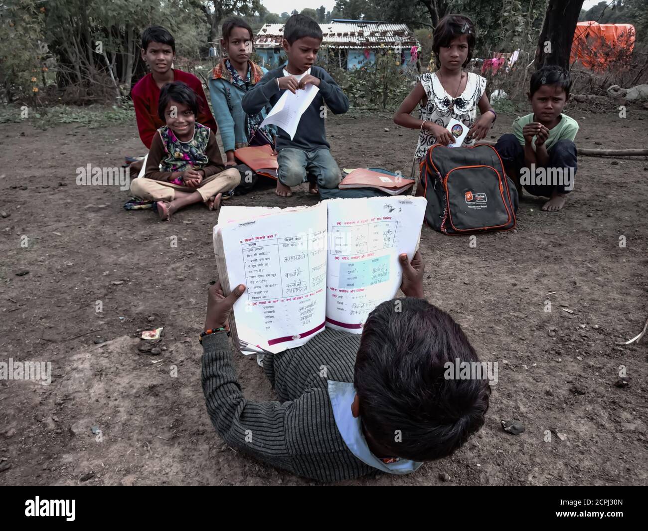 Indian boy india preteen hi-res stock photography and images - Alamy
