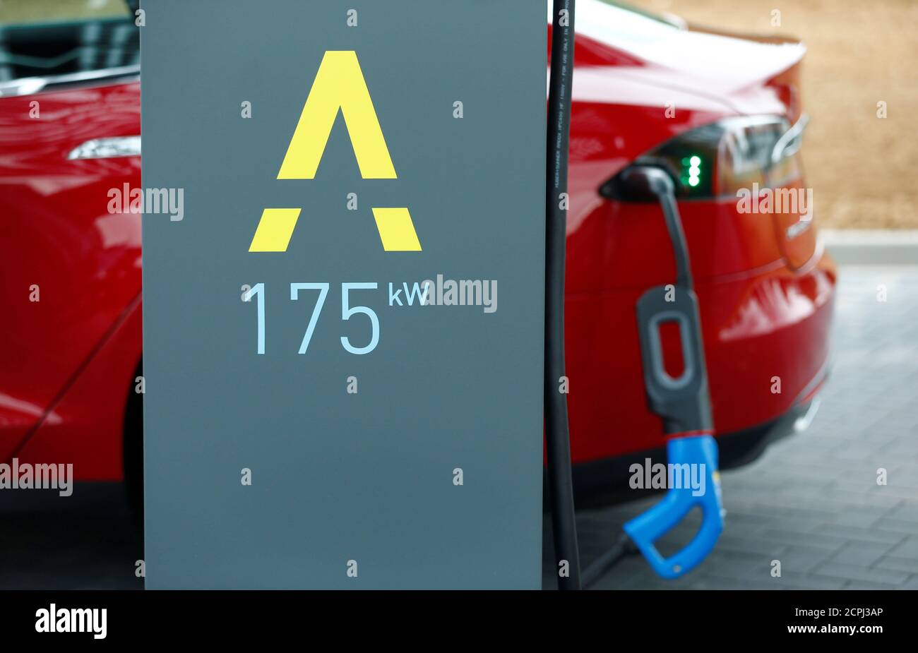 Fastned charging station hi-res stock photography and images - Alamy