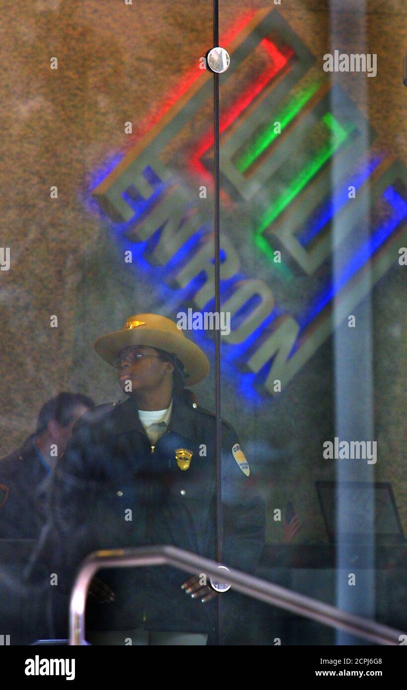 Enron logo hi-res stock photography and images - Alamy