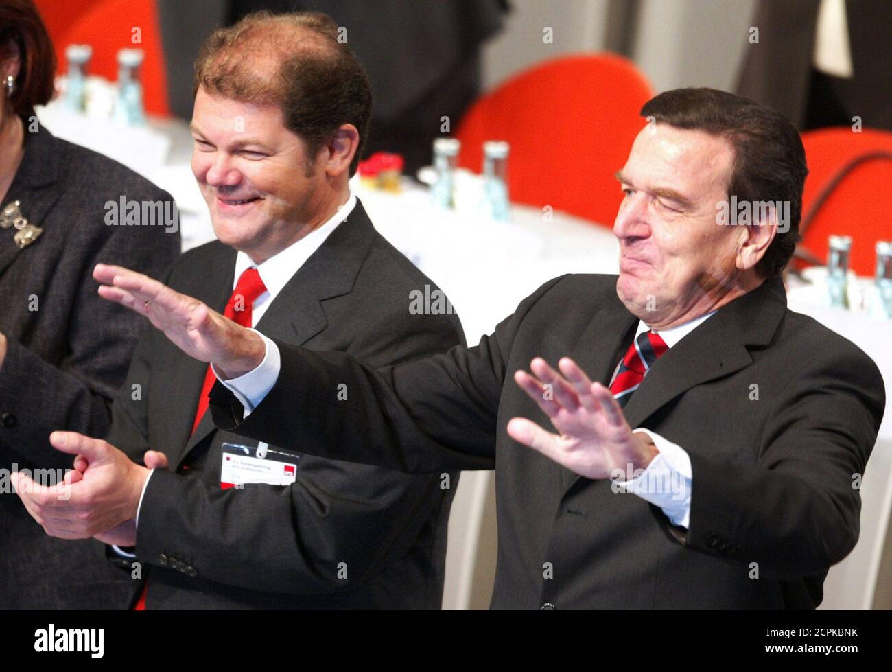 Olaf scholz 2002 hi-res stock photography and images - Alamy