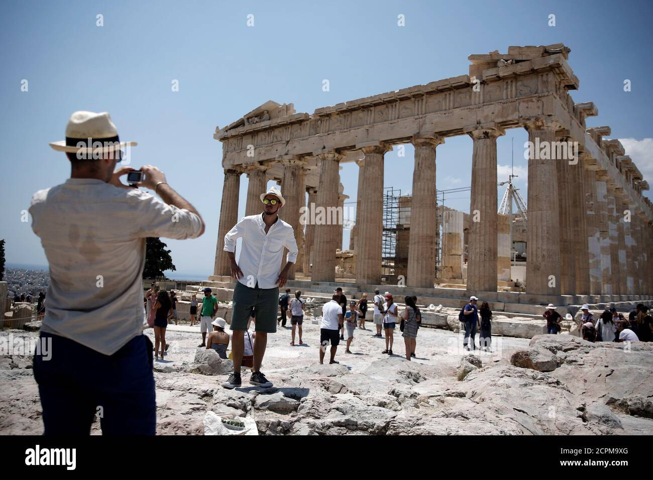 Daily life ancient greece hi-res stock photography and images - Alamy