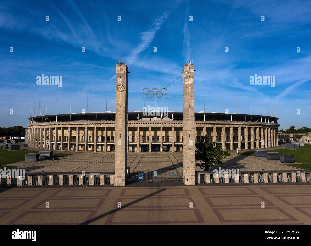 Berlin, Germany. 19th Sep, 2020. The Berlin Olympic Stadium in sunshine ...