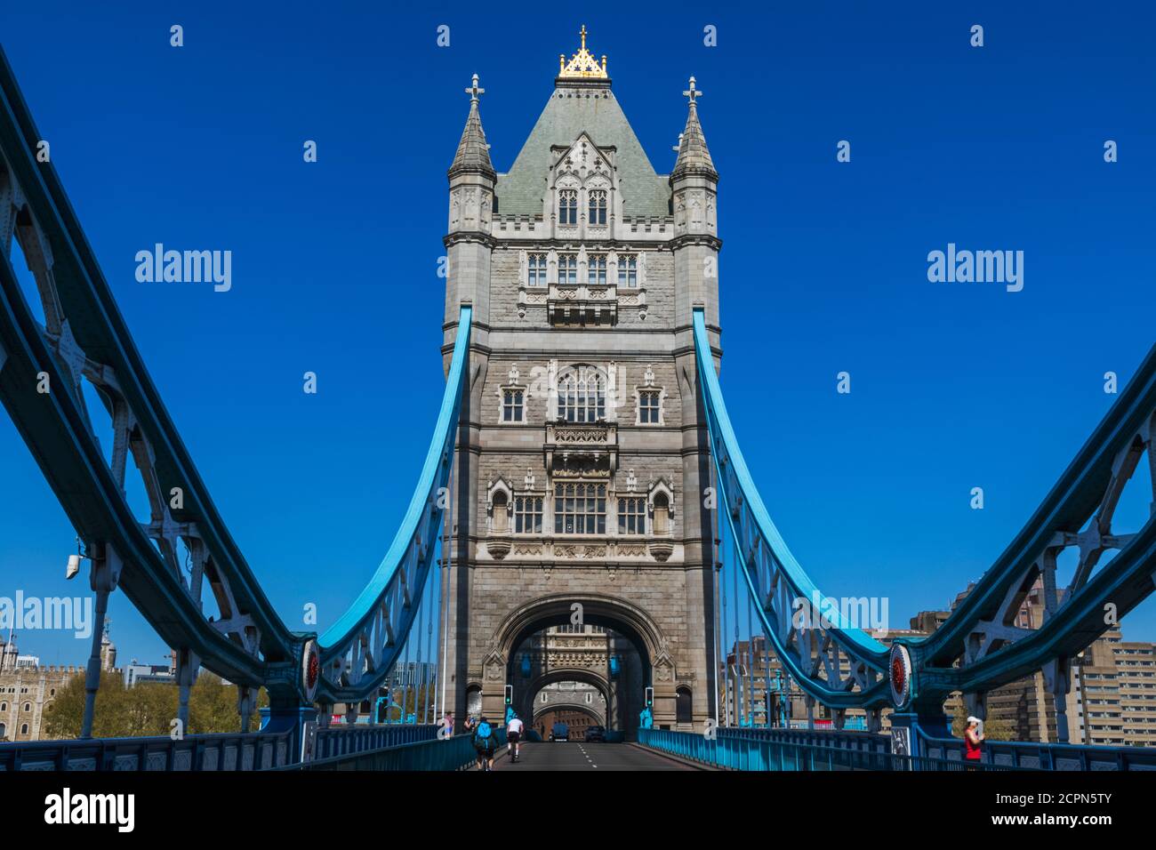 Southwark bridge road london hi-res stock photography and images - Alamy