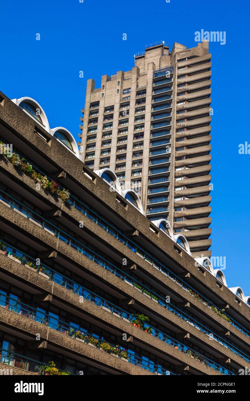 London city blocks hi-res stock photography and images - Alamy
