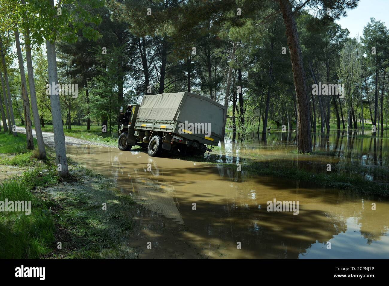 Unidad militar de emergencias hi-res stock photography and images - Alamy