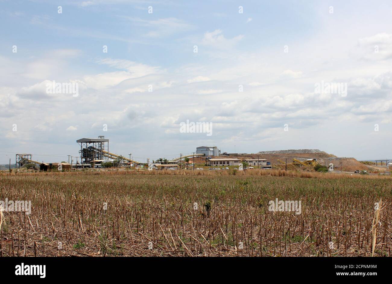Niobium hi-res stock photography and images - Alamy