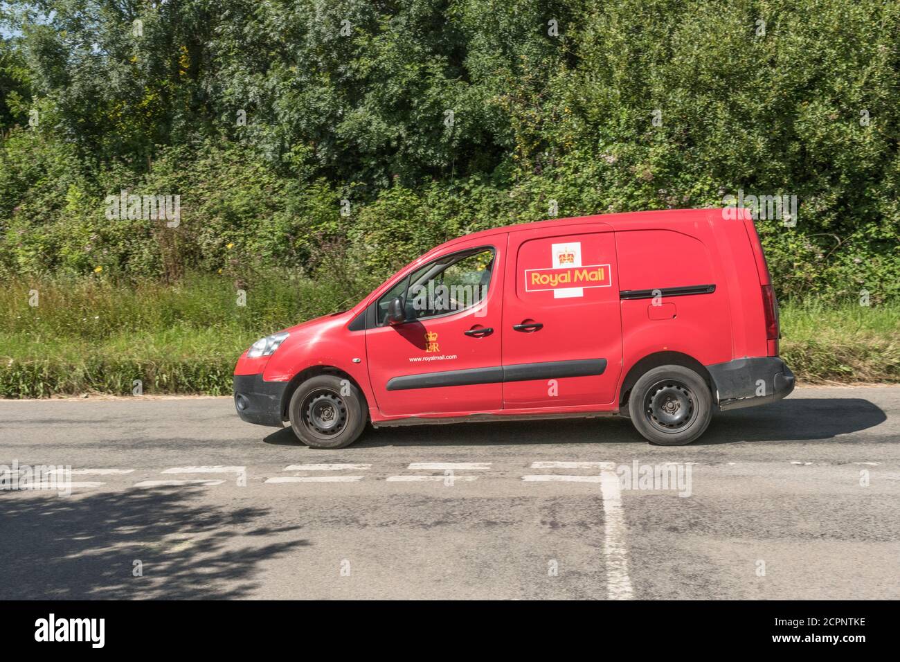 Parcel deliveries countryside hi-res stock photography and images - Alamy