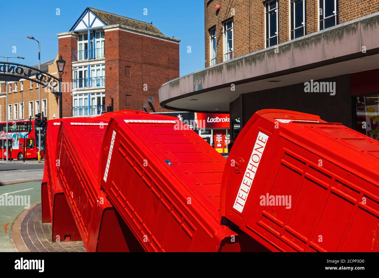 Out of order phone box uk hi-res stock photography and images - Alamy