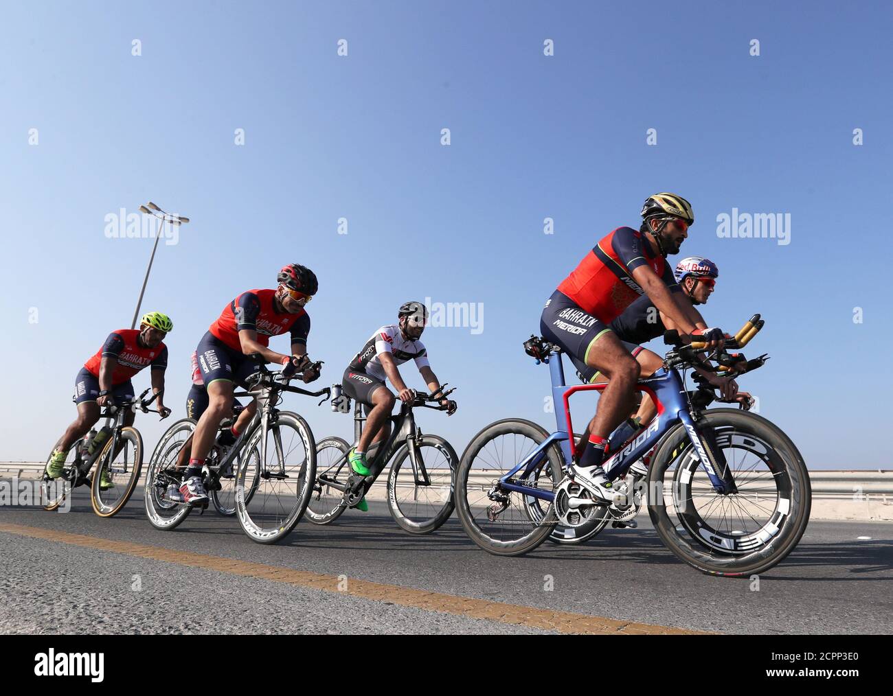 Bahrain olympic team hi-res stock photography and images - Alamy