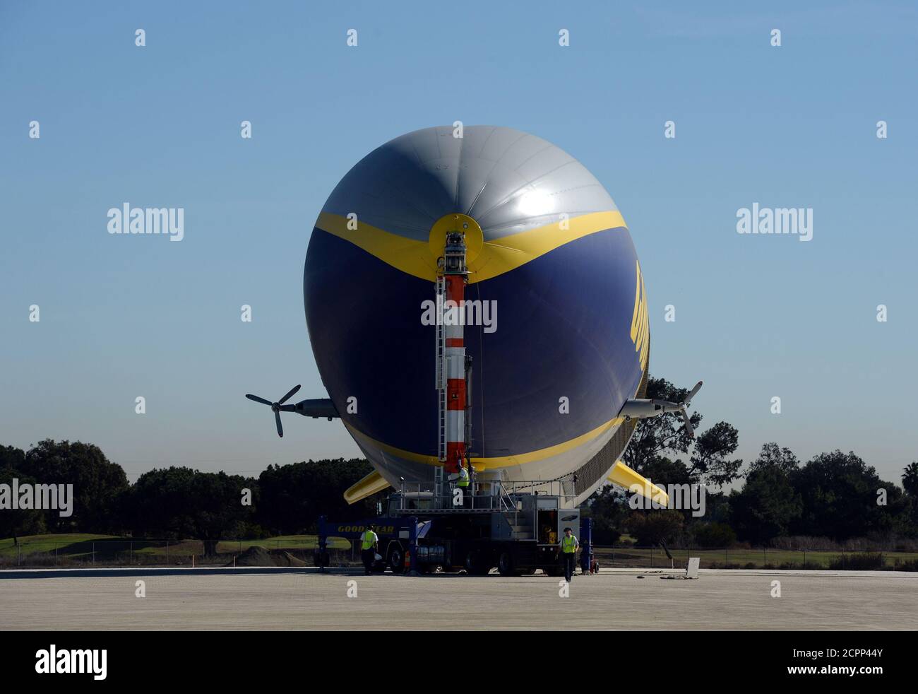 Wingfoot two hi-res stock photography and images - Alamy
