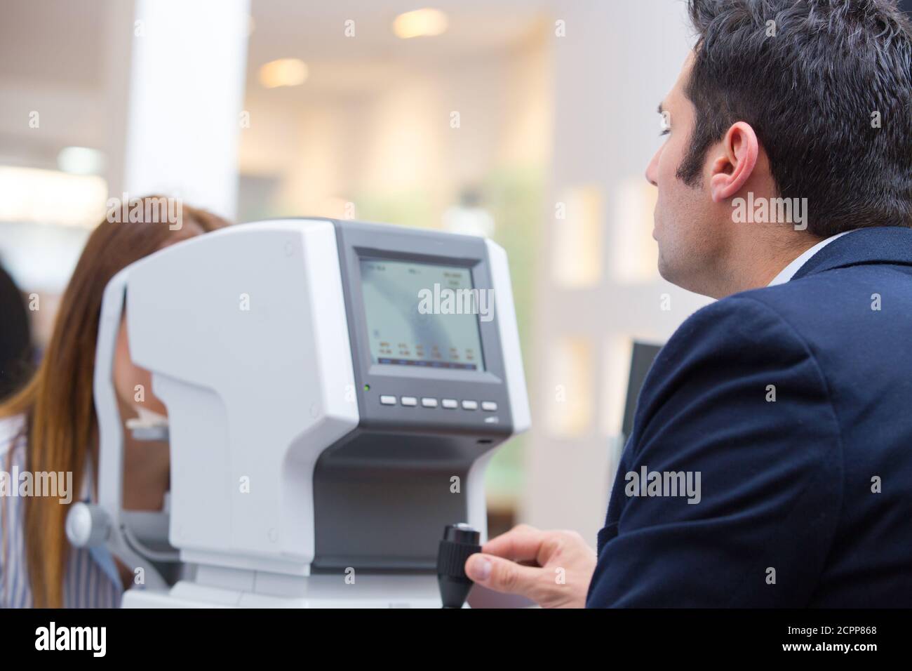 Opticians in practice hi-res stock photography and images - Alamy