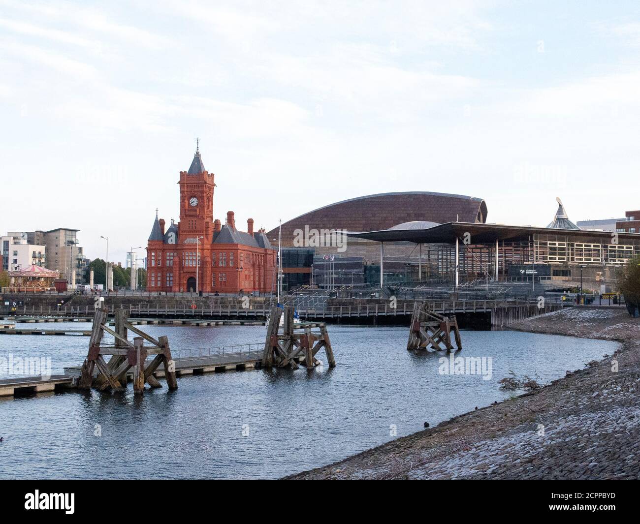 Hexagonal bay windows hi-res stock photography and images - Alamy