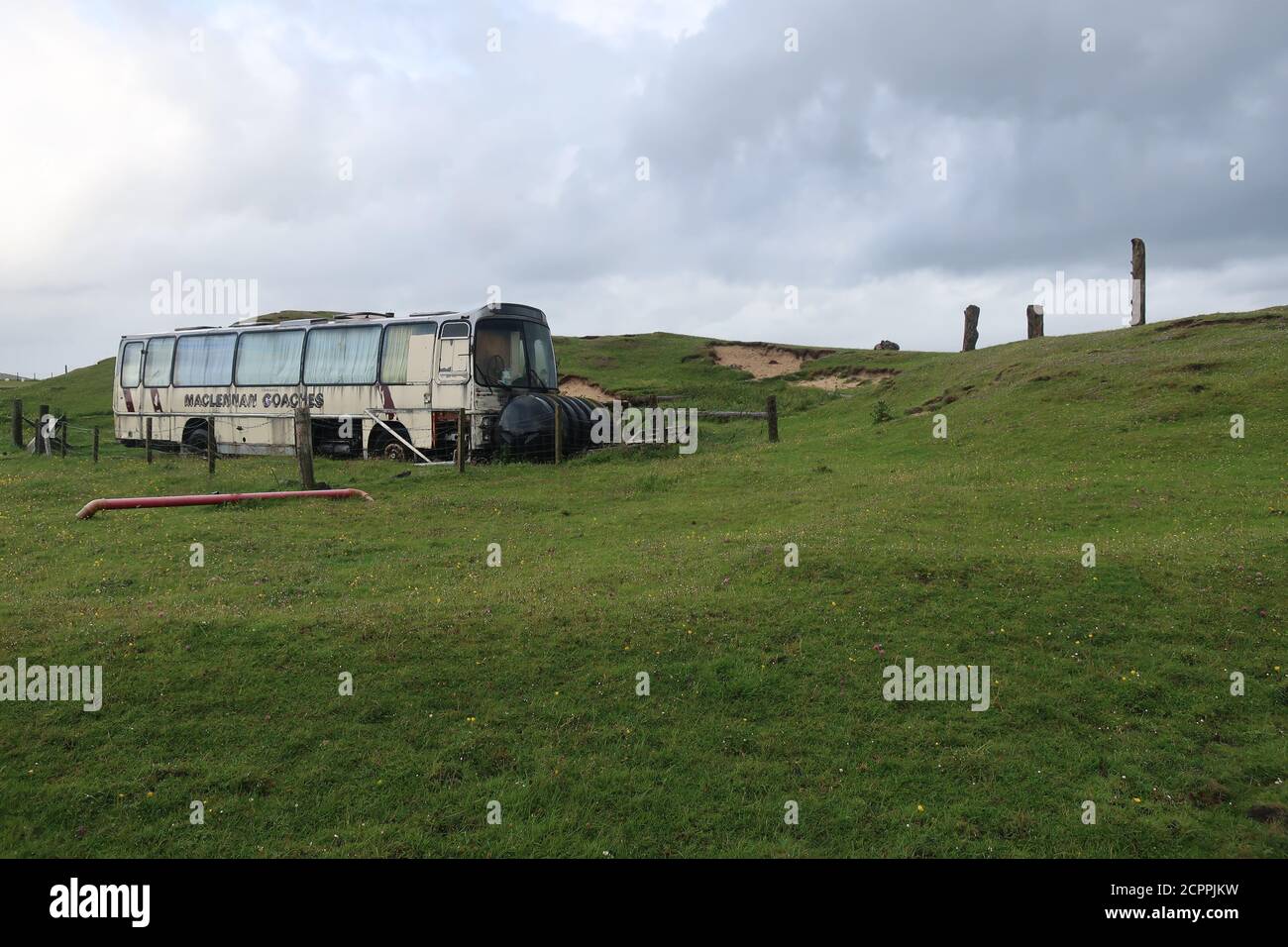 Living off grid hi-res stock photography and images - Alamy