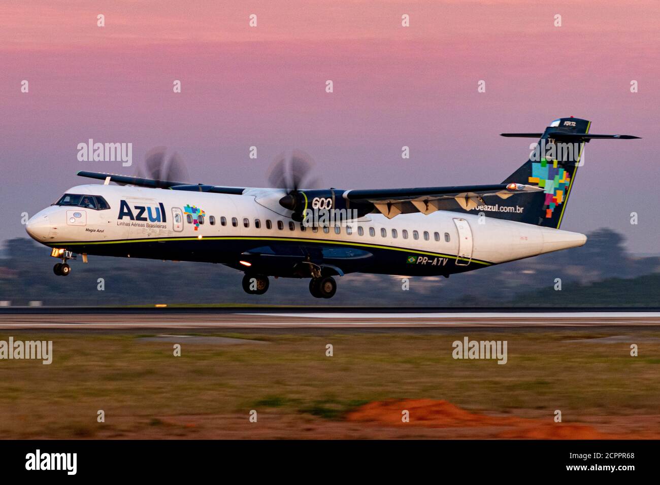 Atr 72 600 High Resolution Stock Photography and Images - Alamy