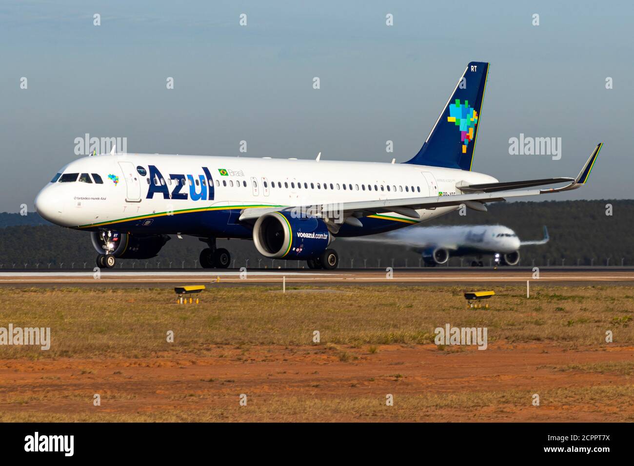 Airbus a320 neo hi-res stock photography and images - Alamy