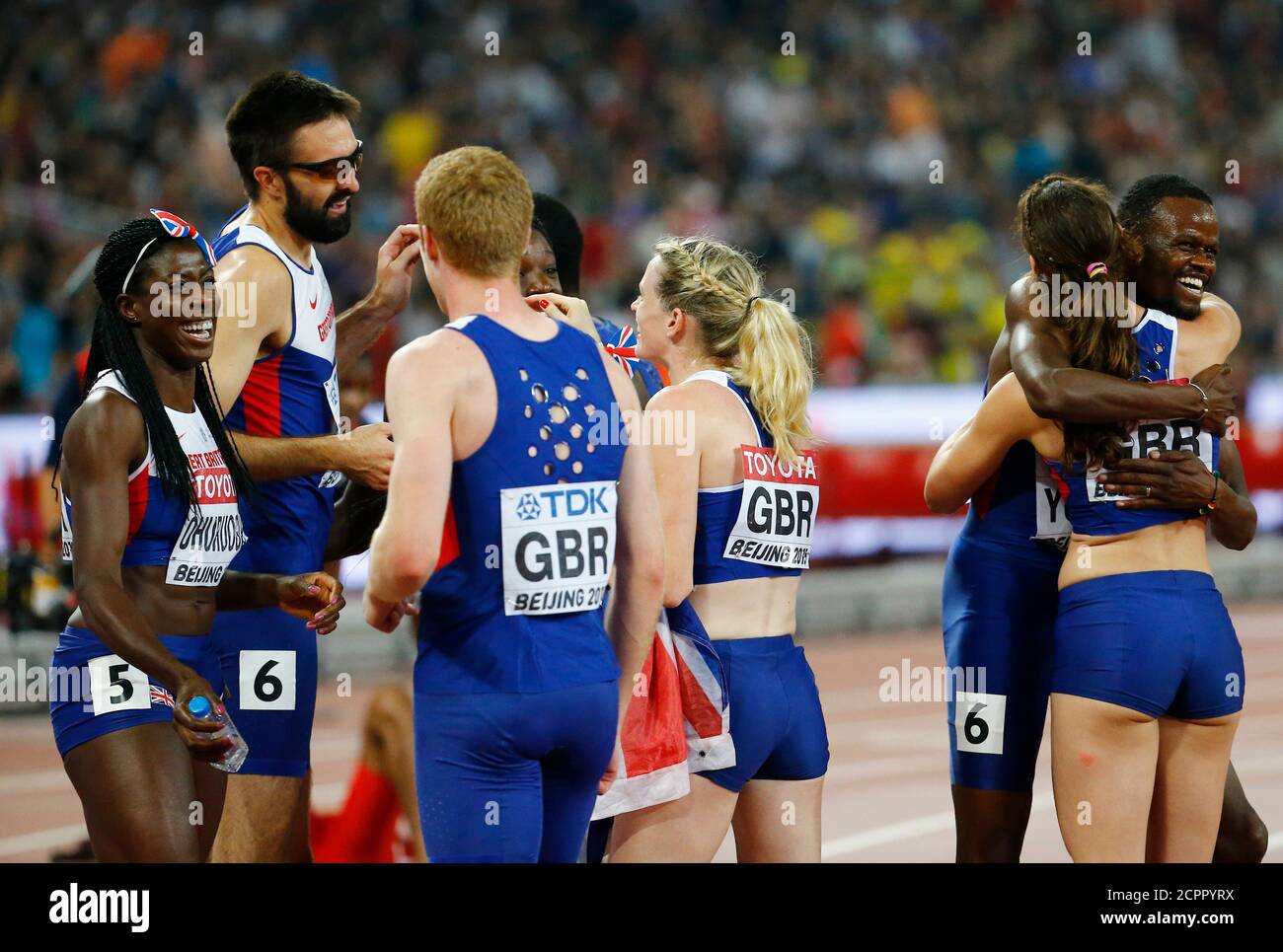 Womens Relay Teams Celebrate High Resolution Stock Photography and ...