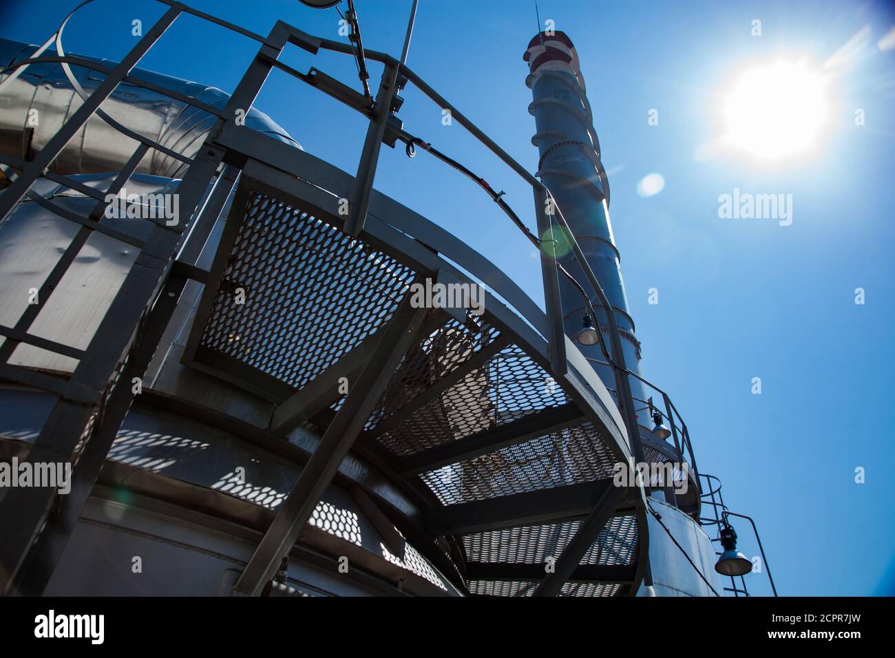 Sulphur dioxide hi-res stock photography and images - Alamy