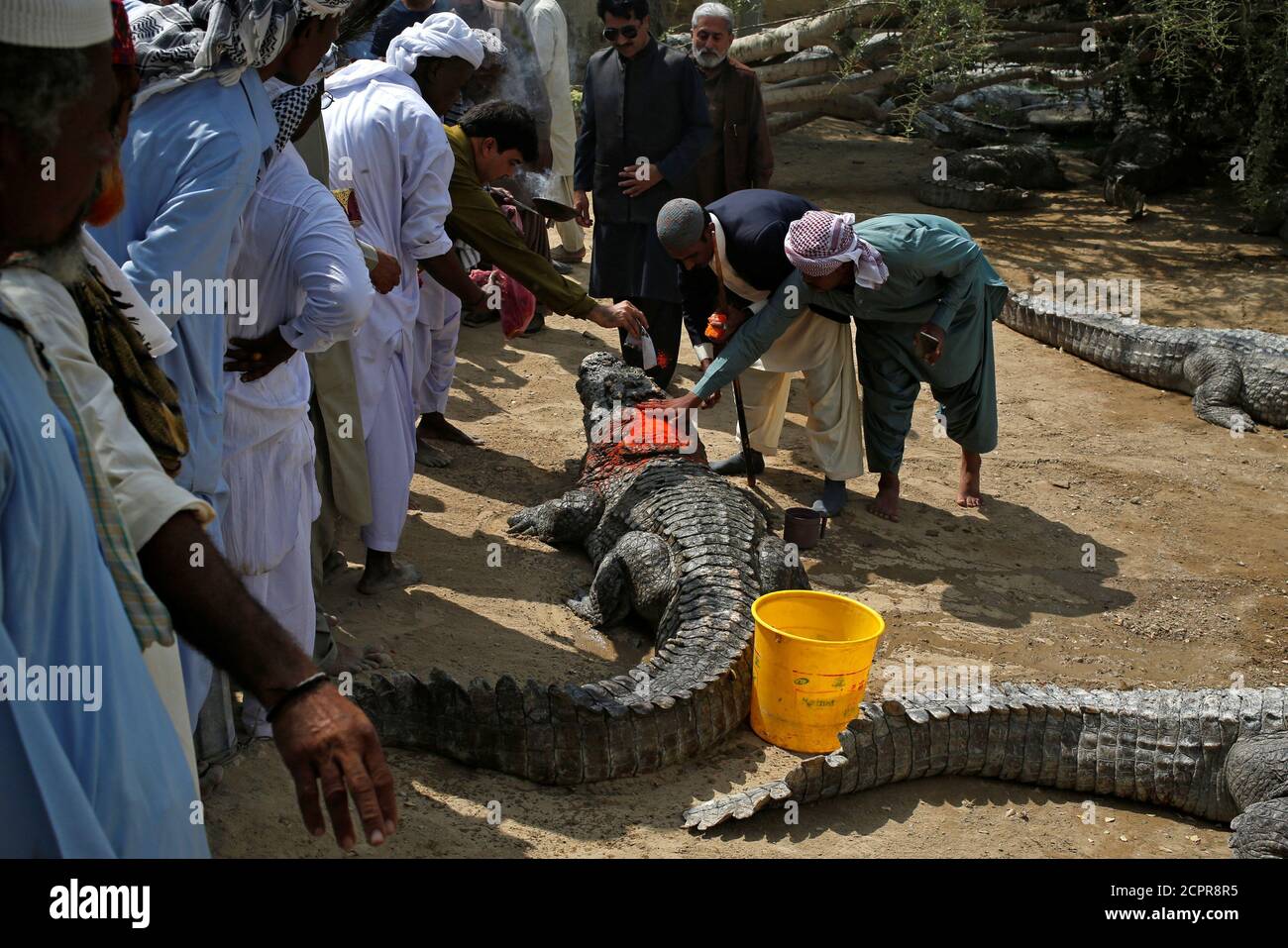 Manghopir karachi hi-res stock photography and images - Alamy