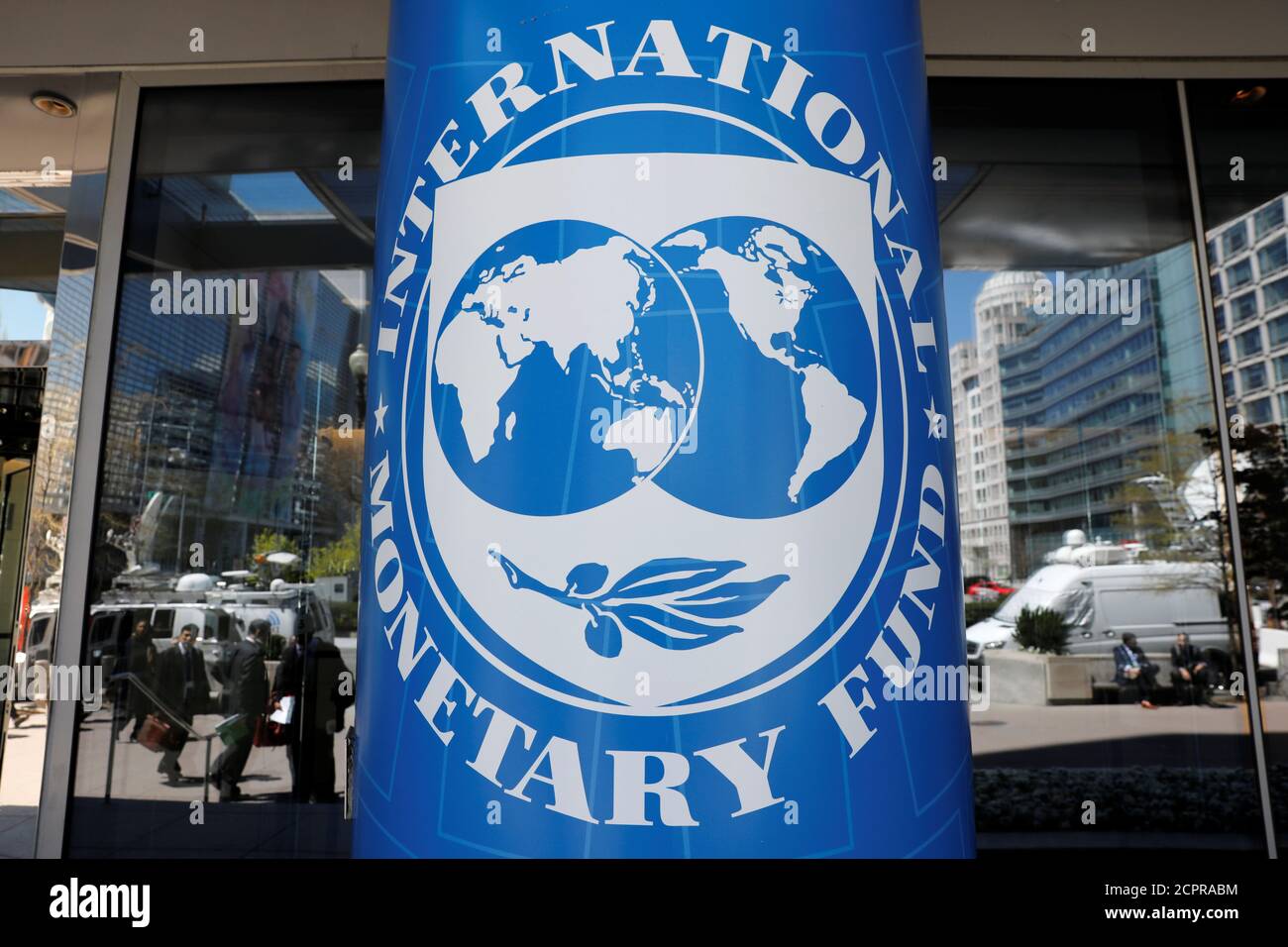 International Monetary Fund Logo High Resolution Stock Photography and ...