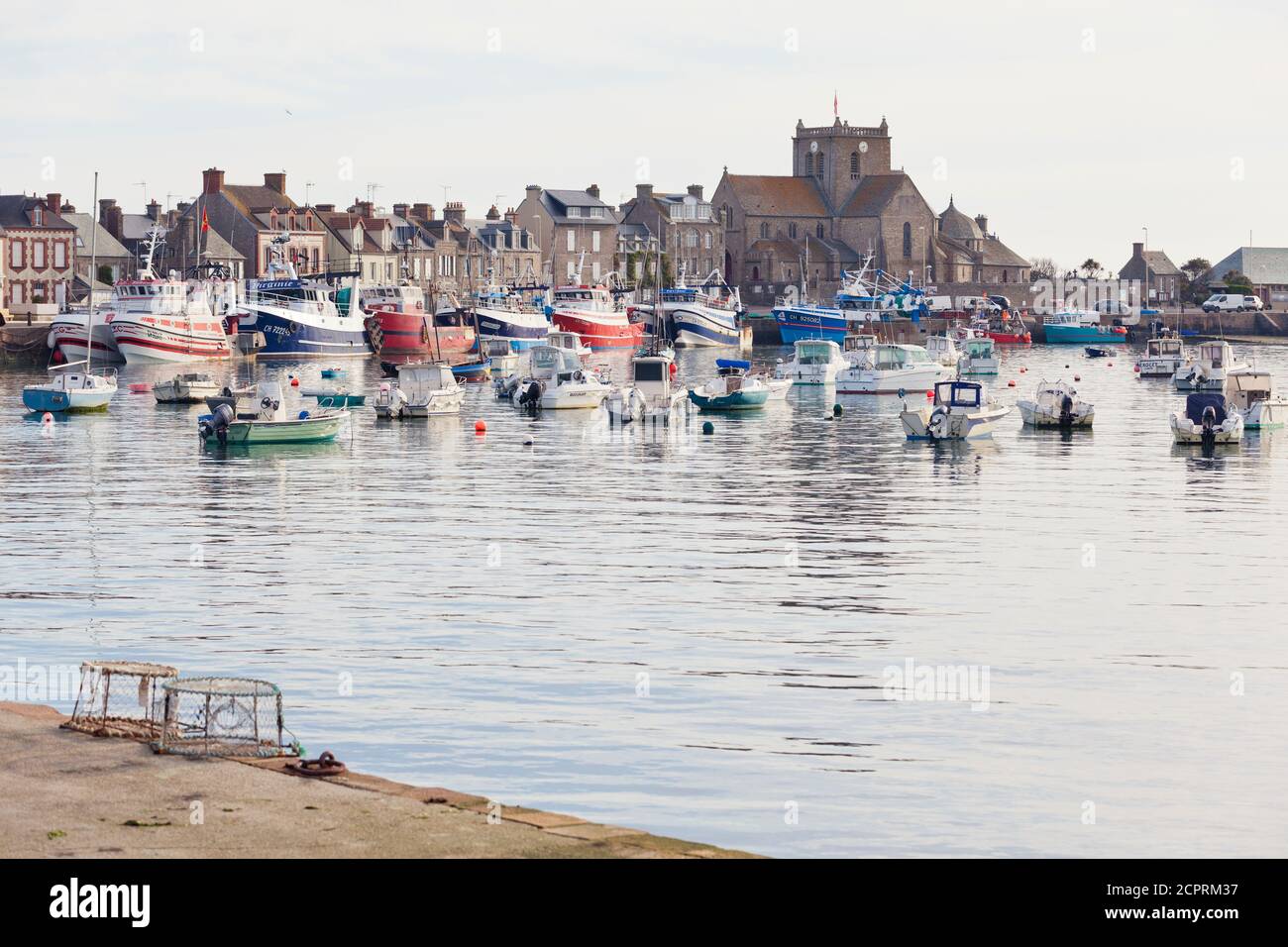 Boats in the port of barfleur High Resolution Stock Photography and ...