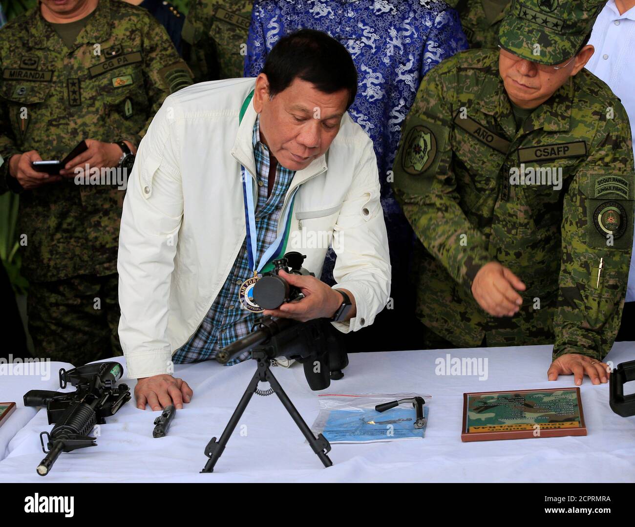 President duterte sniper rifle hi-res stock photography and images - Alamy