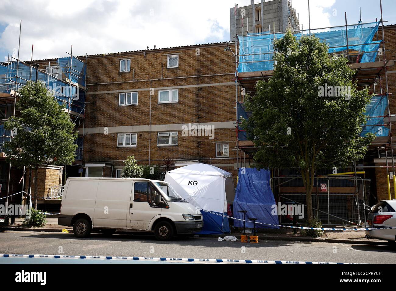 Crime scene cordon tape hi-res stock photography and images - Alamy