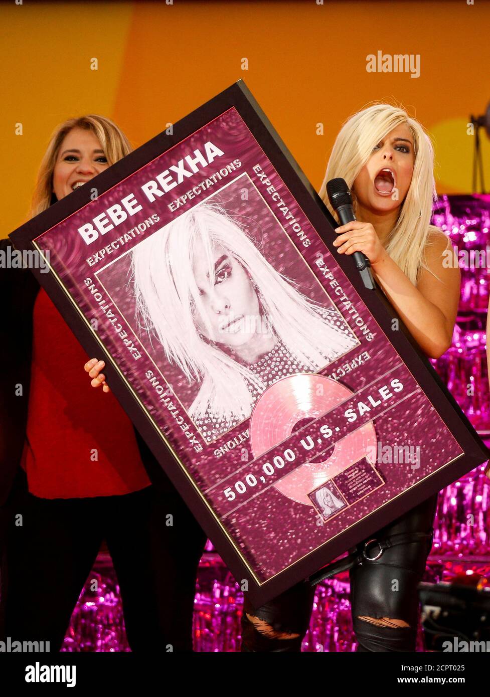 Gold record hi-res stock photography and images - Alamy