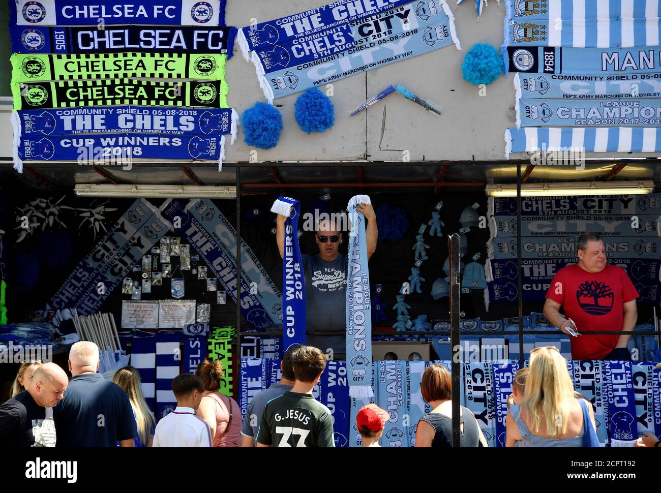 Soccer community shield manchester united v chelsea wembley stadium hi ...