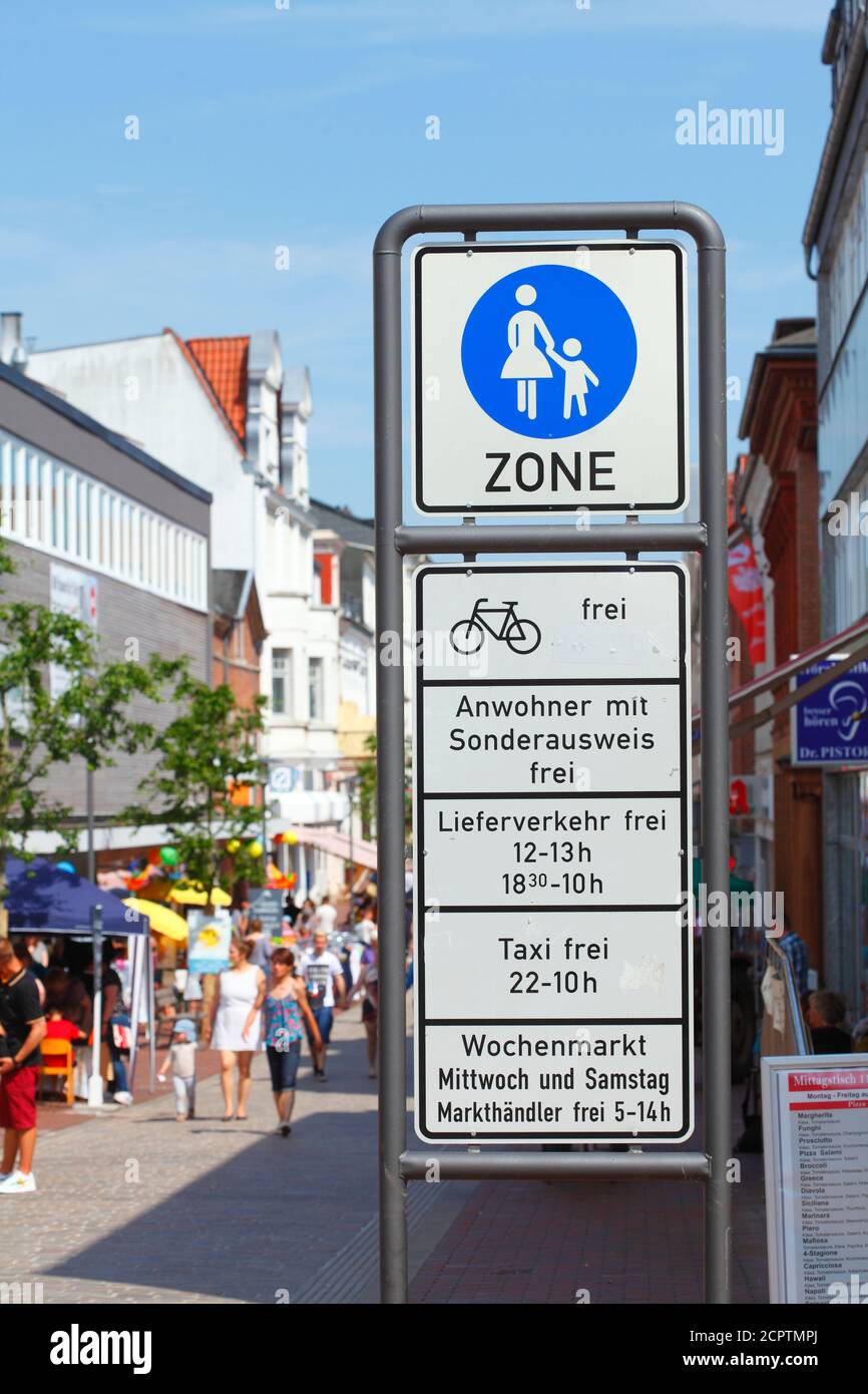 Pedestrian Sign Germany High Resolution Stock Photography and Images ...