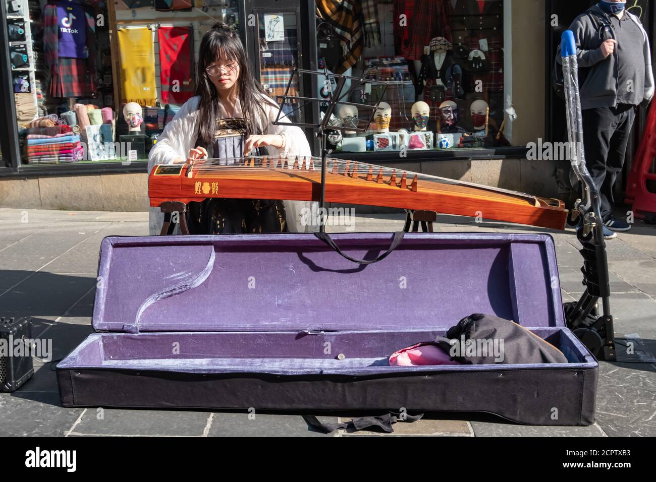 Zither player uk hi-res stock photography and images - Alamy