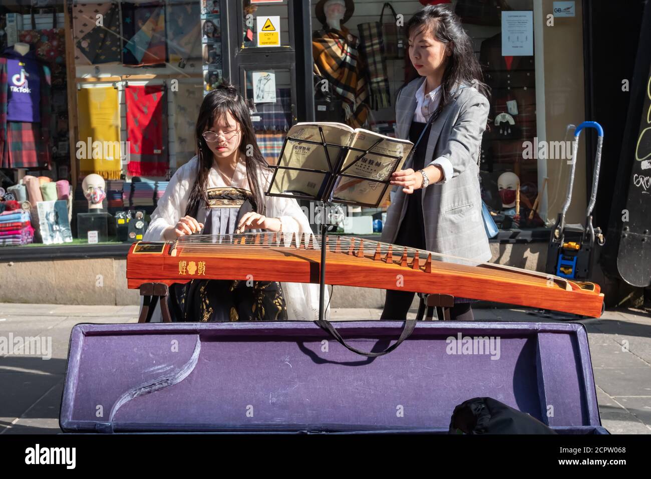 Zither player uk hi-res stock photography and images - Alamy