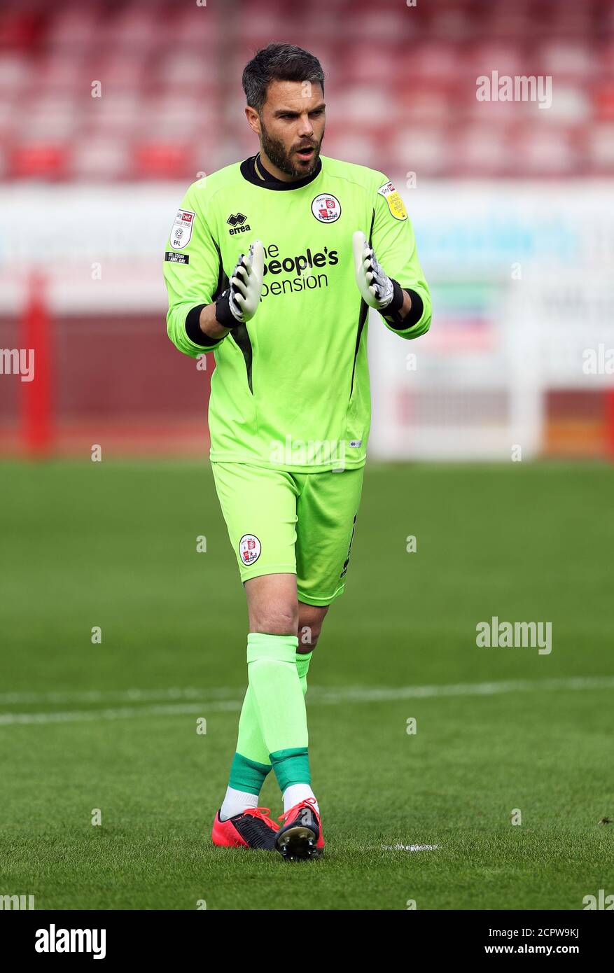 Goalkeeper glenn morris action hi-res stock photography and images - Alamy Goalkeeper glenn morris action hi-res stock photography and images - Alamy