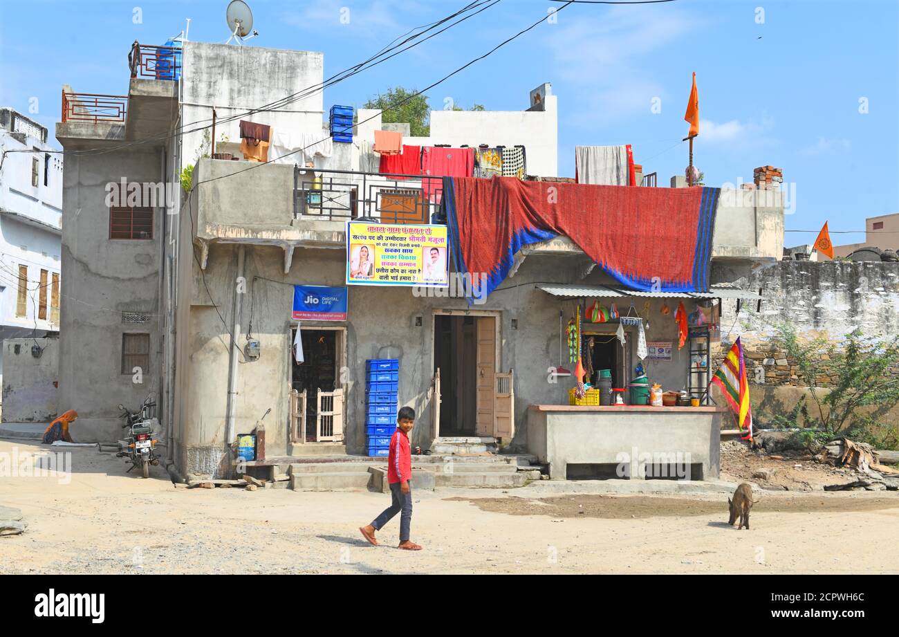 Panchayat building india hi-res stock photography and images - Alamy