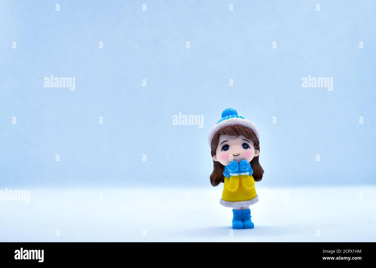 Miniature human figure hi-res stock photography and images - Alamy