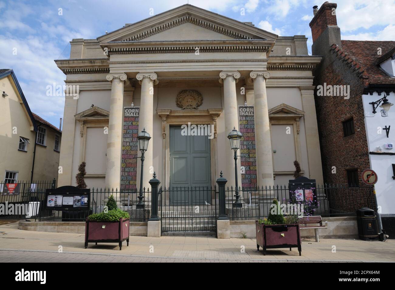Diss corn hall hi-res stock photography and images - Alamy