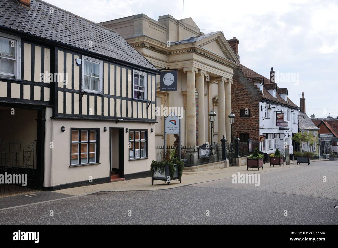 Timber framed building, and the Corn Hall, St Nicholas Street, Diss ...