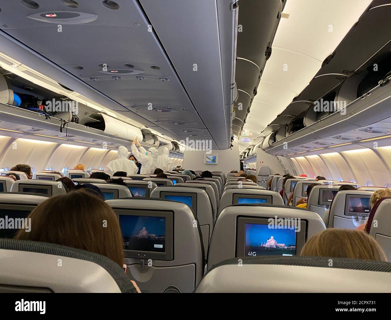Qatar airways cabin hi-res stock photography and images - Alamy