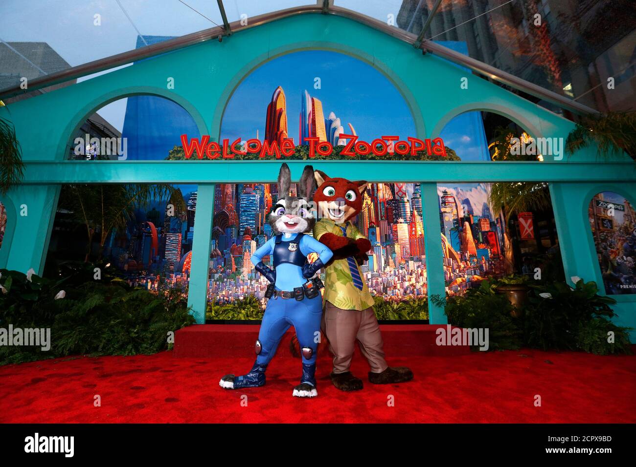 Judy hopps zootopia characters hi-res stock photography and images - Alamy