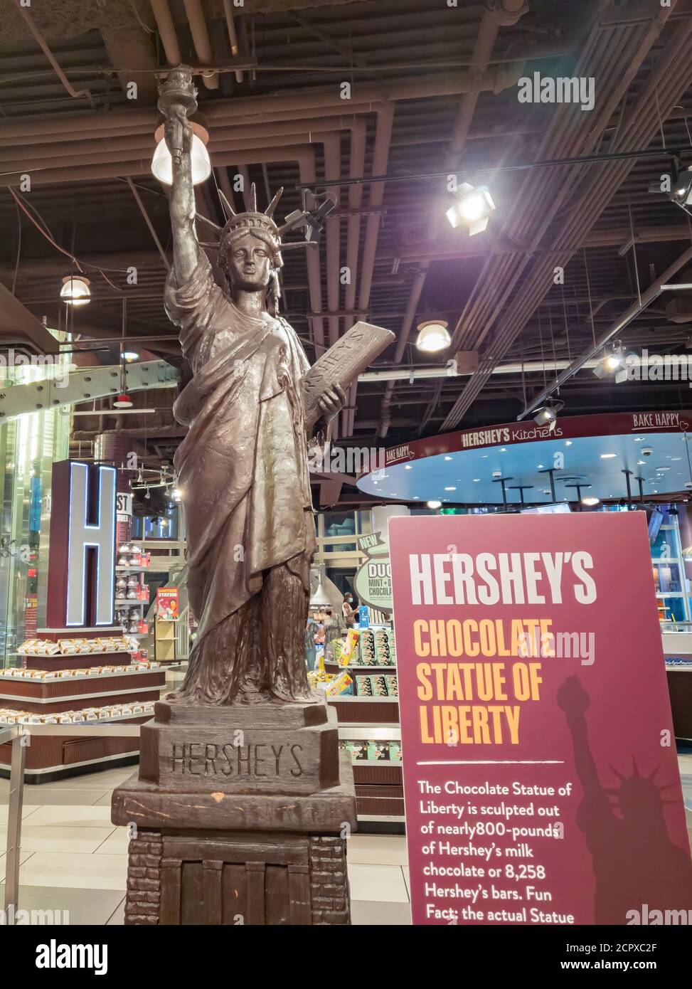 Statue of liberty candy hi-res stock photography and images - Alamy