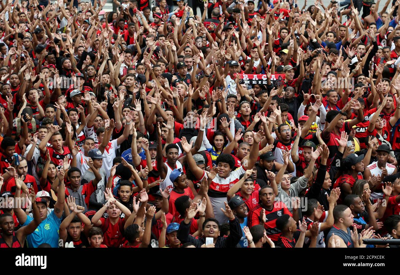 Flamengo’s football team fans hi-res stock photography and images - Alamy