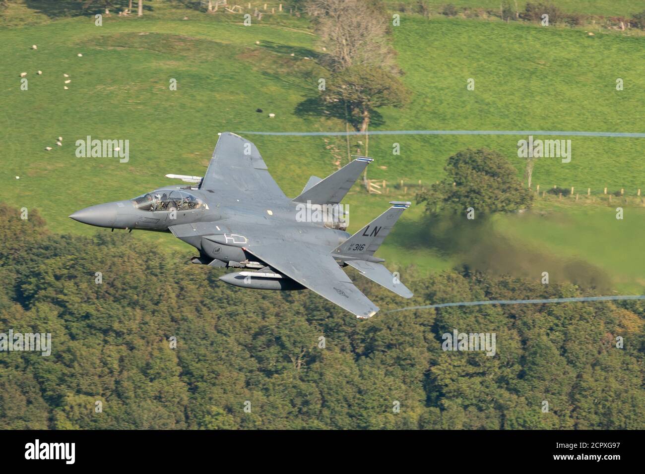Mach Loop F15 Eagle Stock Photo - Alamy
