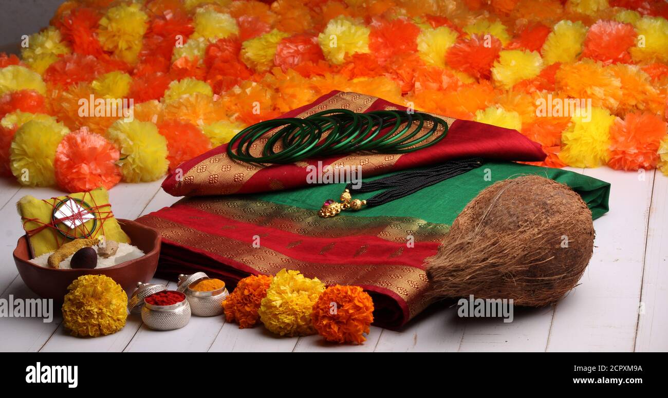Oti che saman hi-res stock photography and images - Alamy