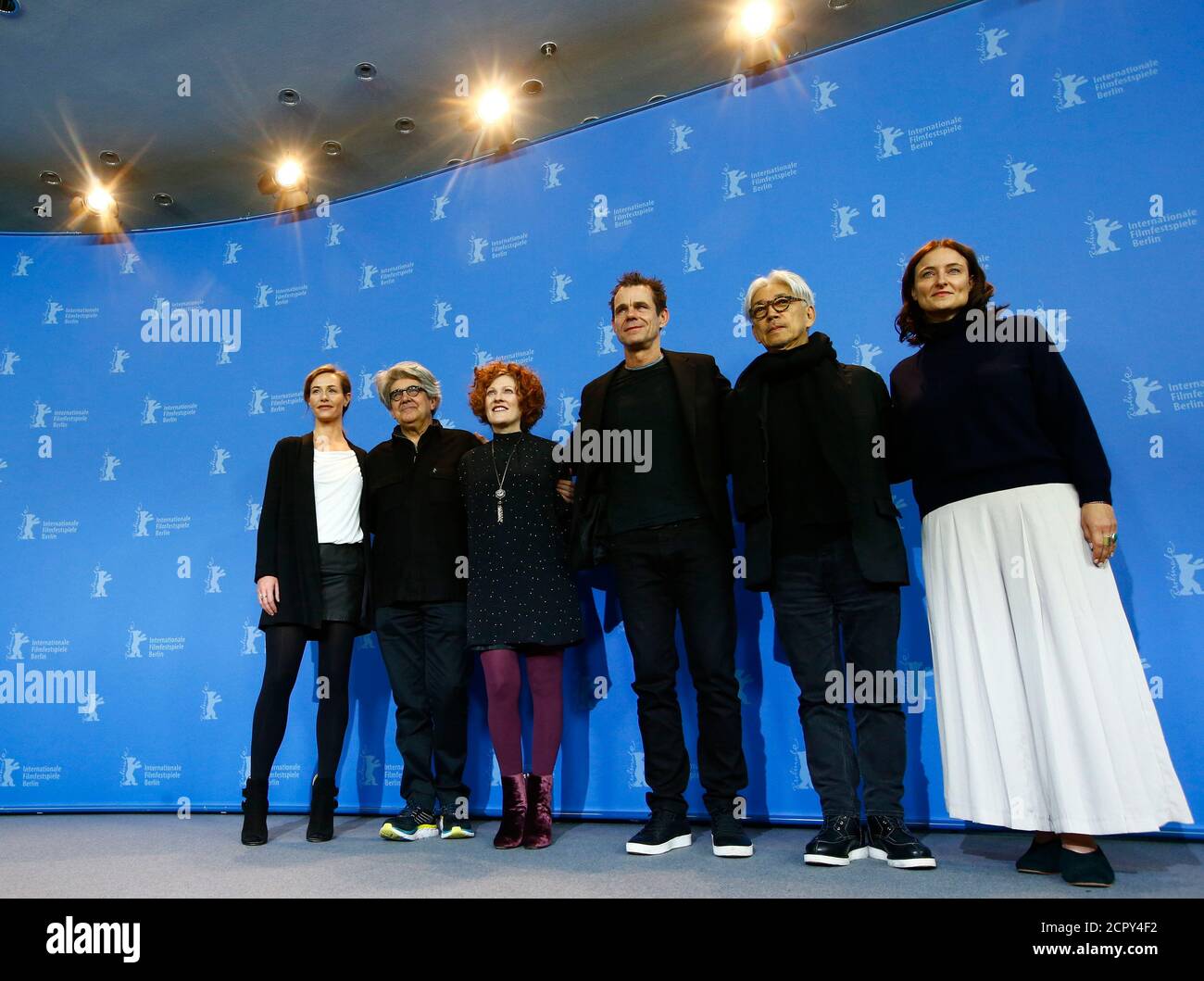 Stephanie zacharek hi-res stock photography and images - Alamy