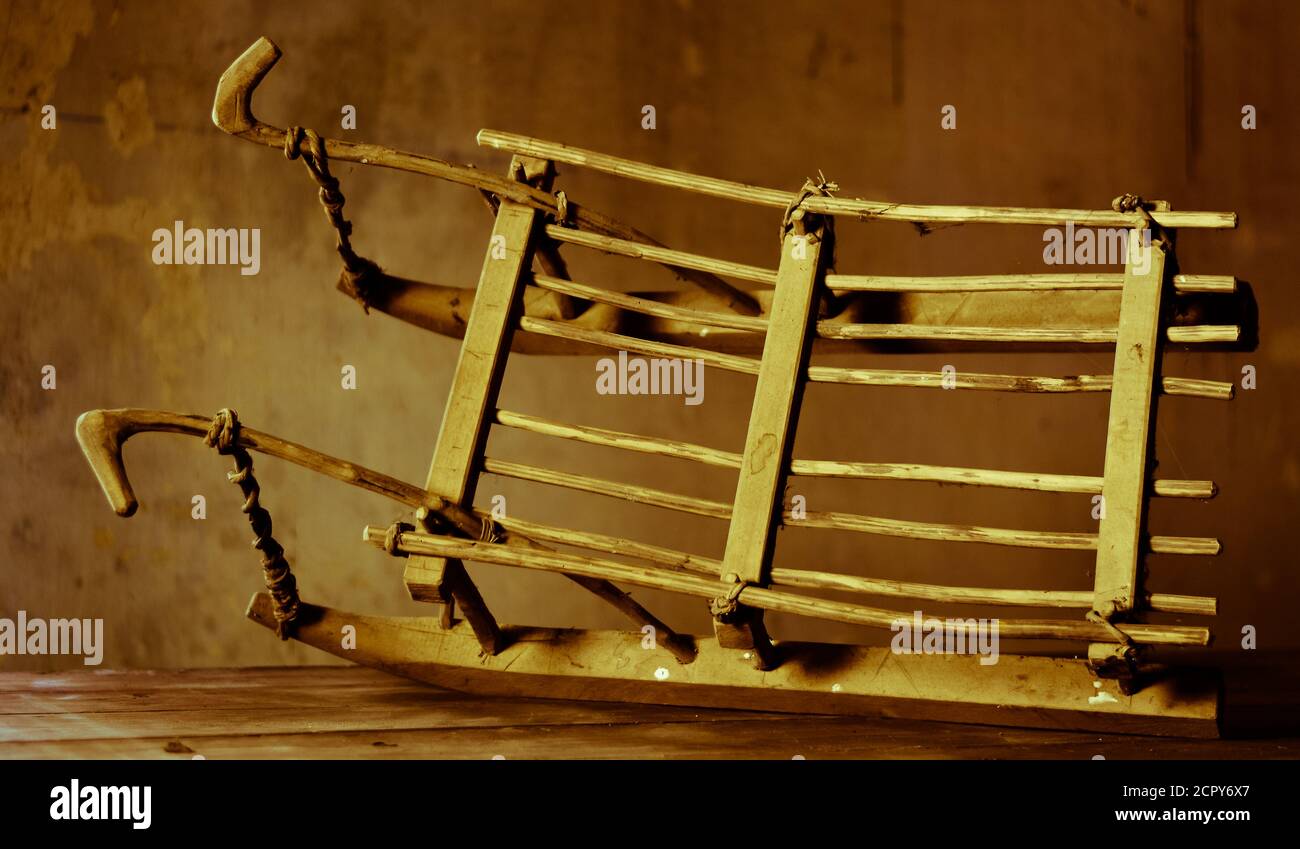 An ancient sled from the 1940s Stock Photo - Alamy